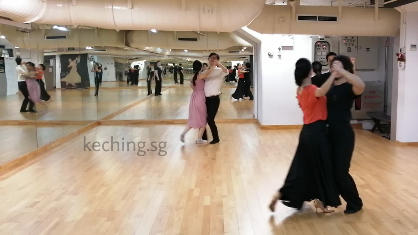 Ballroom Tango beginners class with Our First Dance – Keching